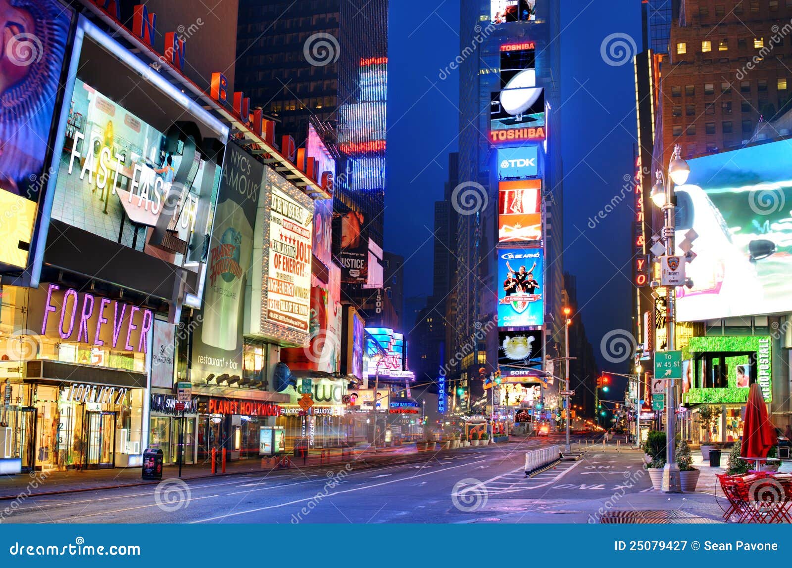 Times Square editorial photography. Image of district - 25079427
