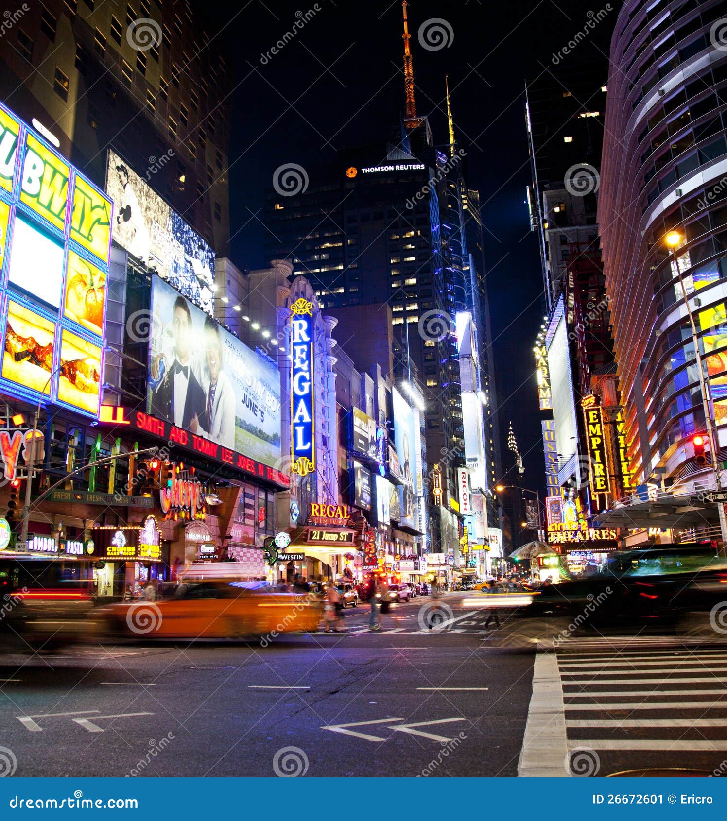 Times Square editorial photo. Image of square, performance - 26672601