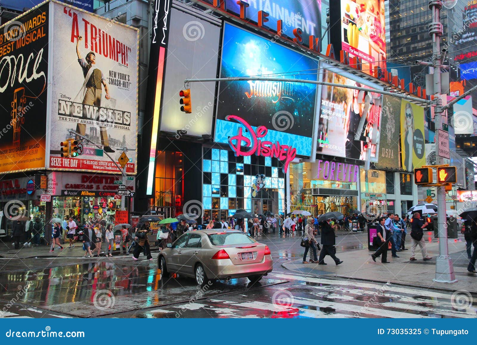 Times Square imagem editorial. Imagem de épocas, turismo - 73035325