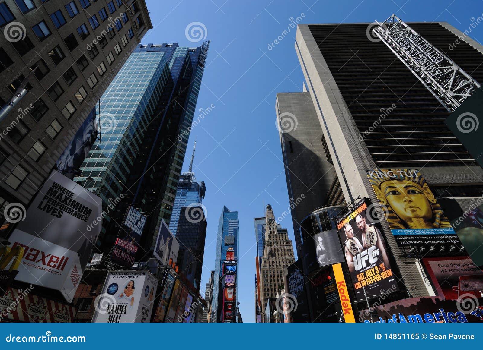 Times Square Buildings editorial image. Image of tourism - 14851165