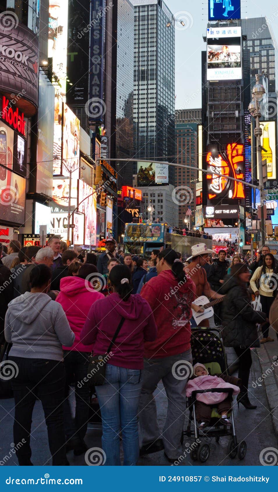 Times Square cowboy guitar editorial photography. Image of states ...