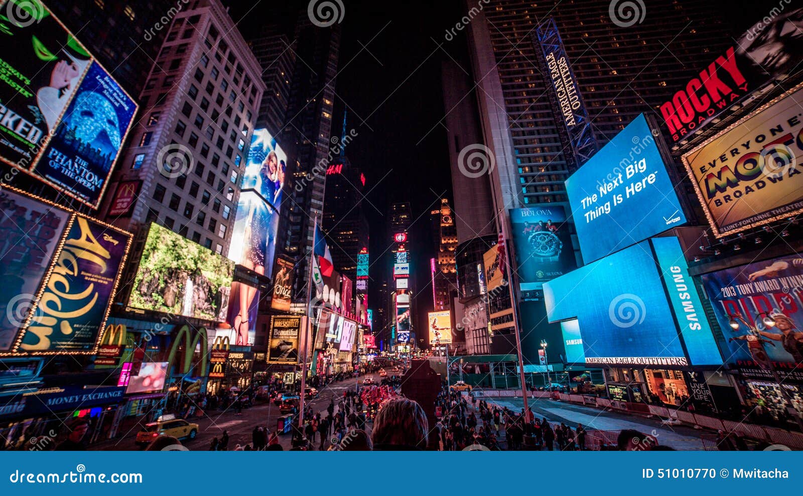 Times Square la nuit image éditorial. Image du périodes - 51010770