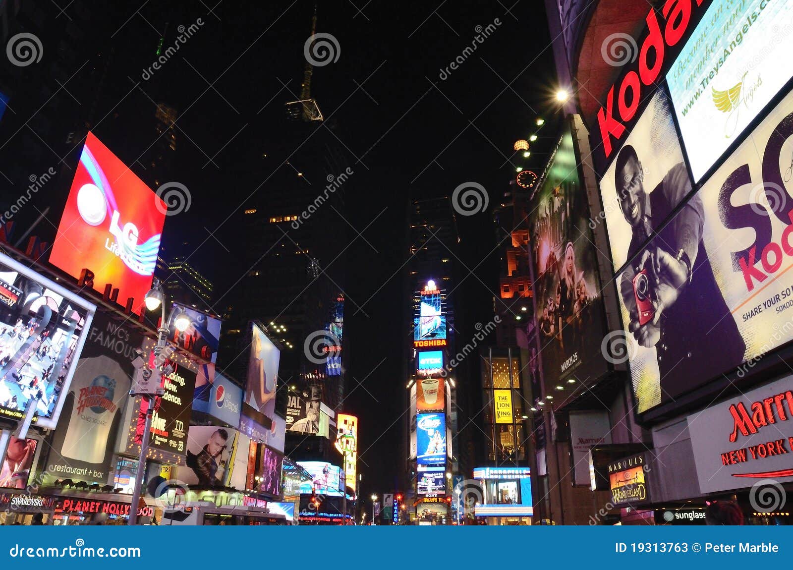 Times Square at night editorial stock photo. Image of culture - 19313763