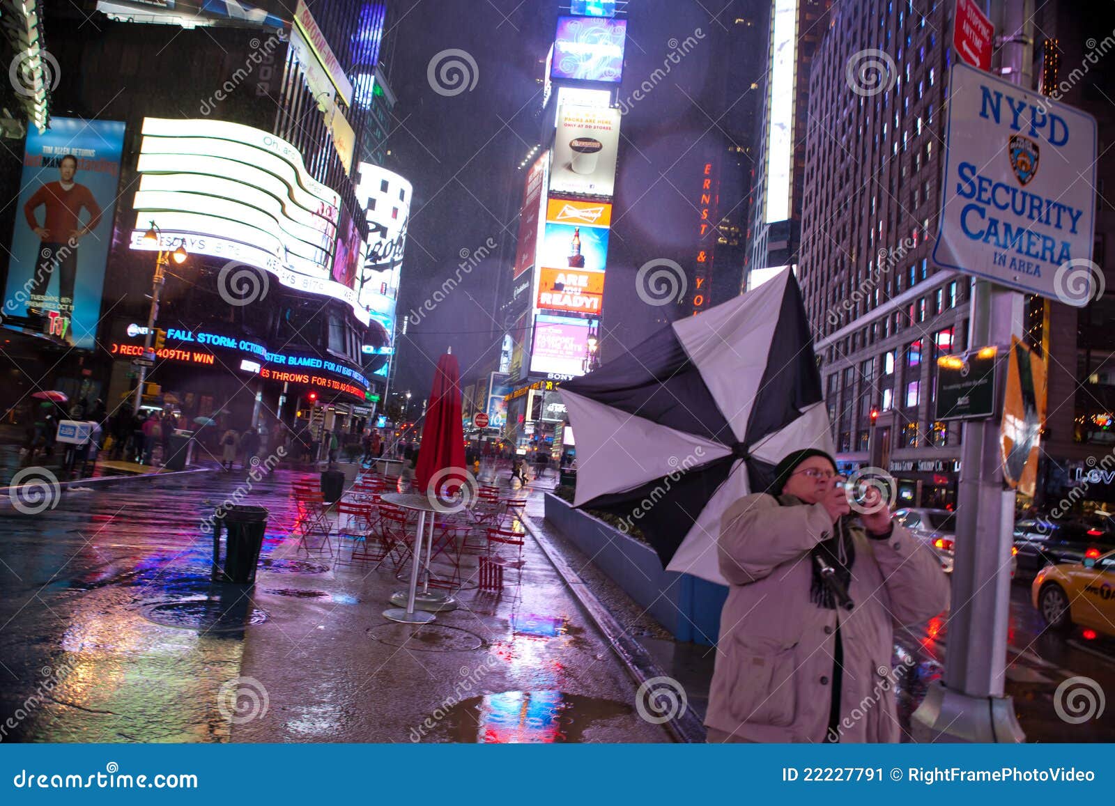 Times Square during Rainy Weather. Editorial Photo - Image of signs ...