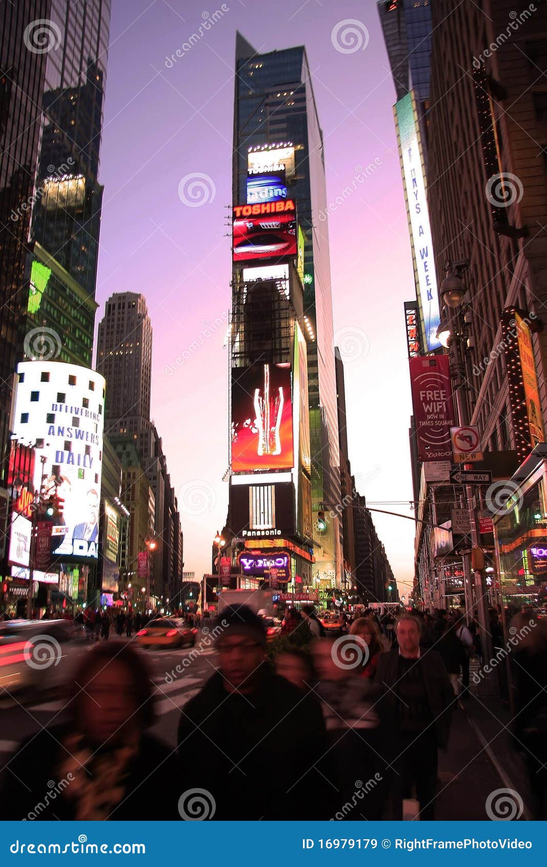 Times Square at sunset editorial stock image. Image of banner - 16979179