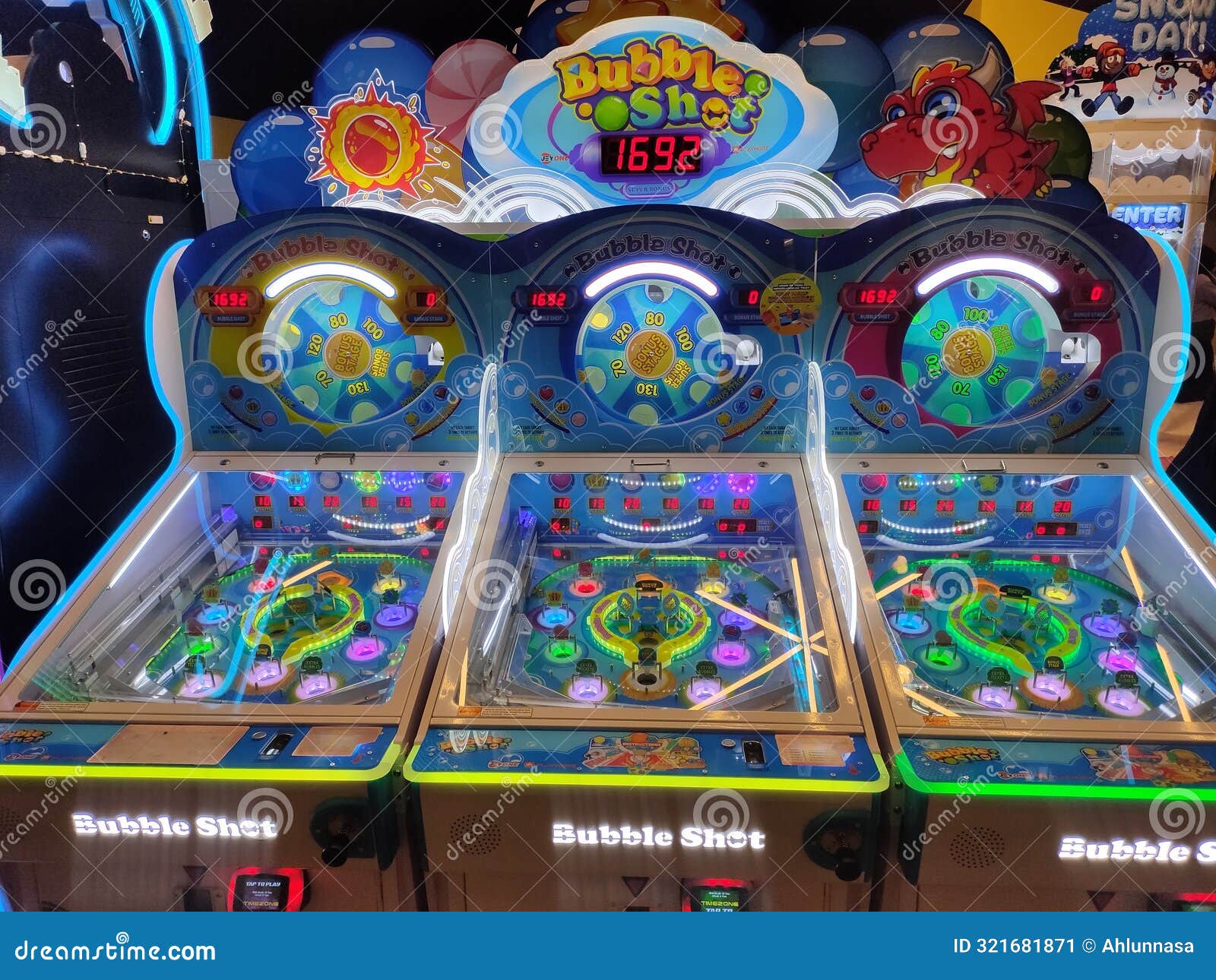 Timezone Kids Mall Play Machine Editorial Photo - Image of machine ...