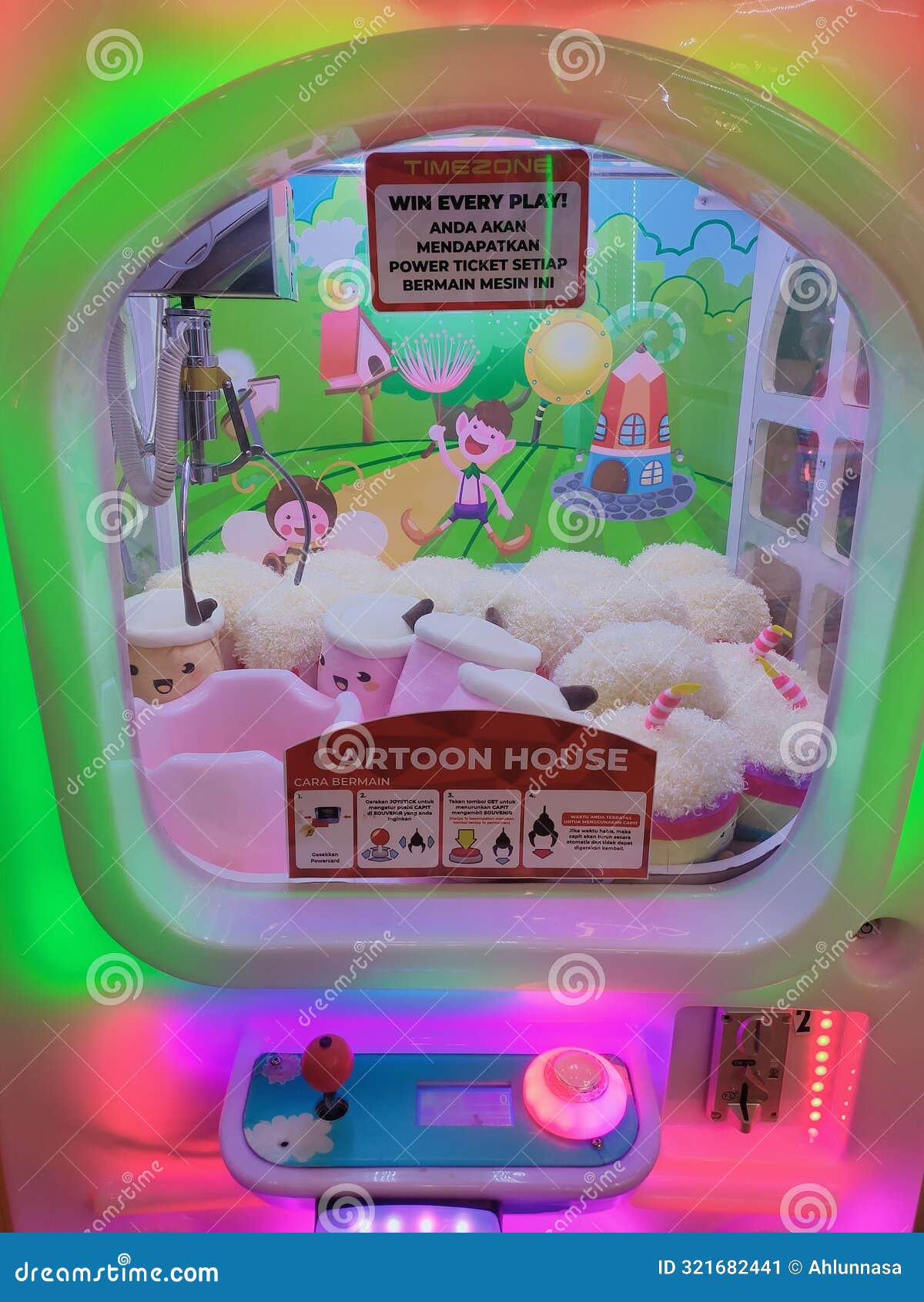 Timezone Kids Mall Play Machine Editorial Photo - Image of machine ...
