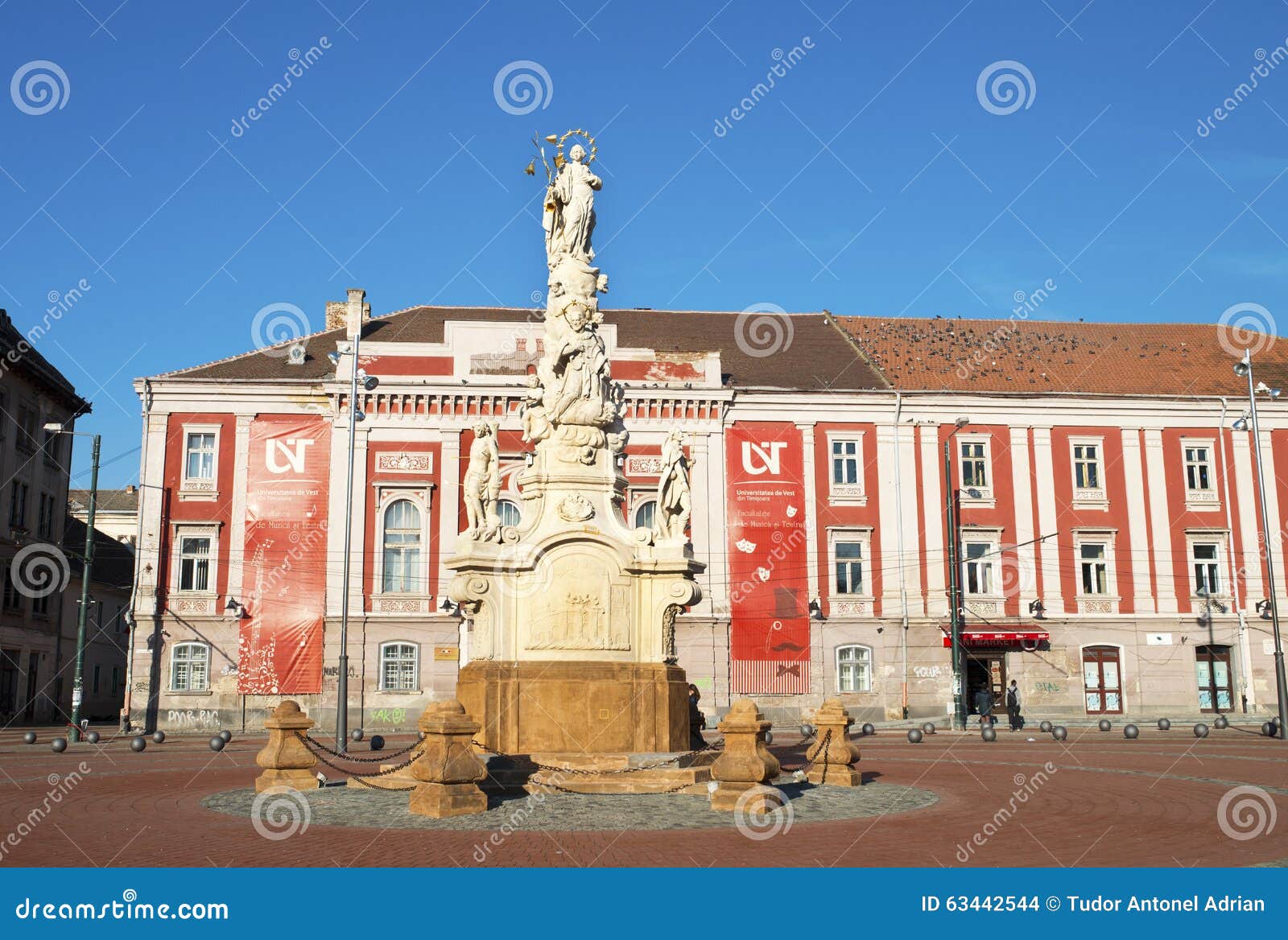 Timisoara Liberty Square Statue Editorial Stock Image - Image of square ...