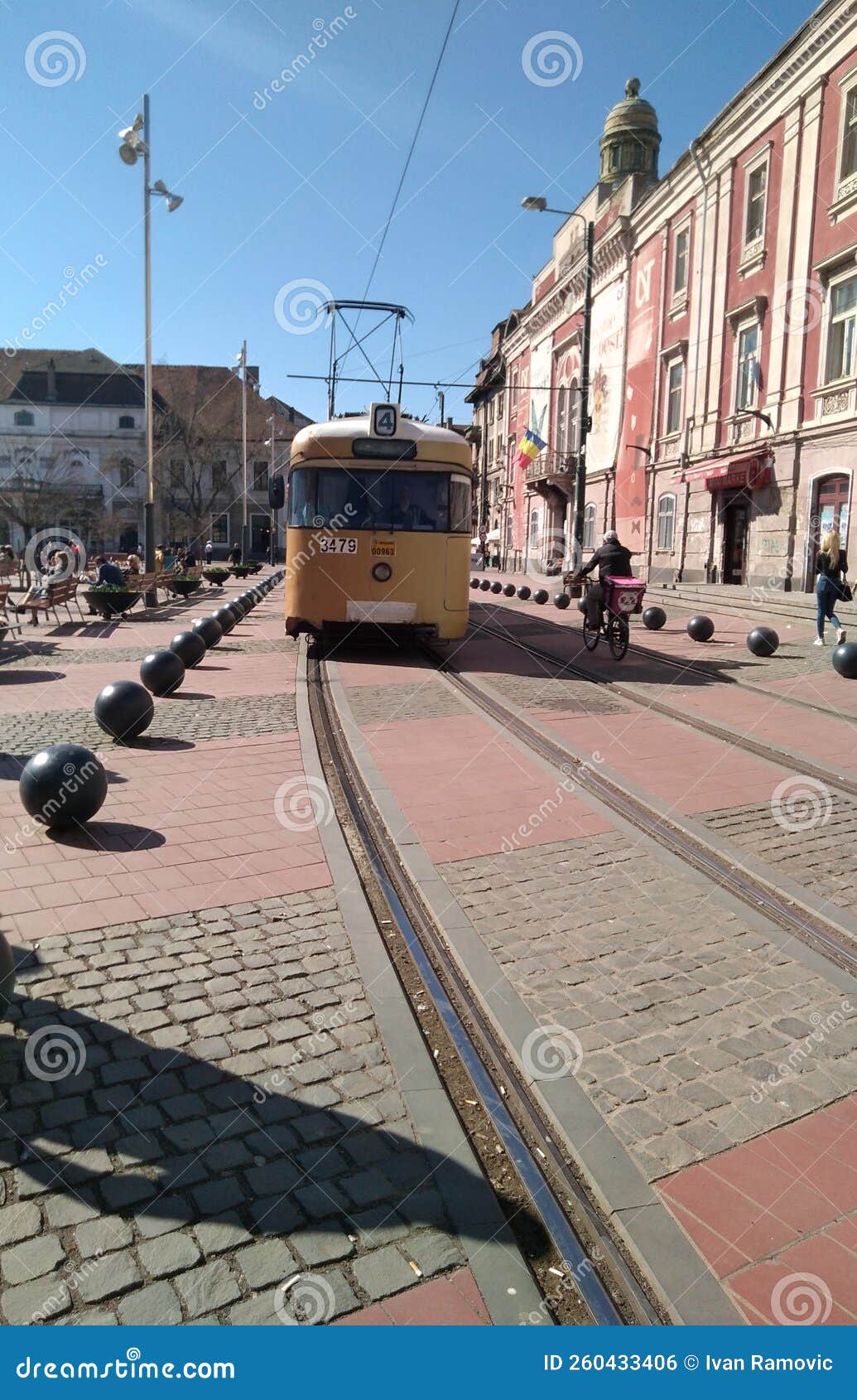 Timisoara Square in Romania Editorial Photo - Image of square, city ...