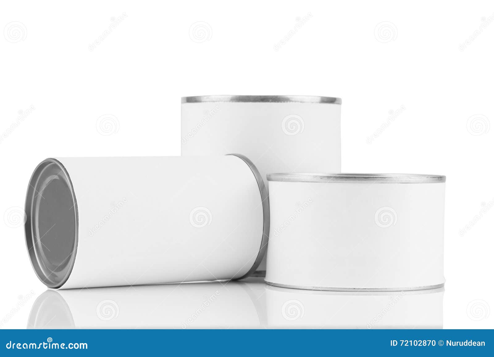 Tin Can with Blank White Label on White Background Stock Photo - Image ...