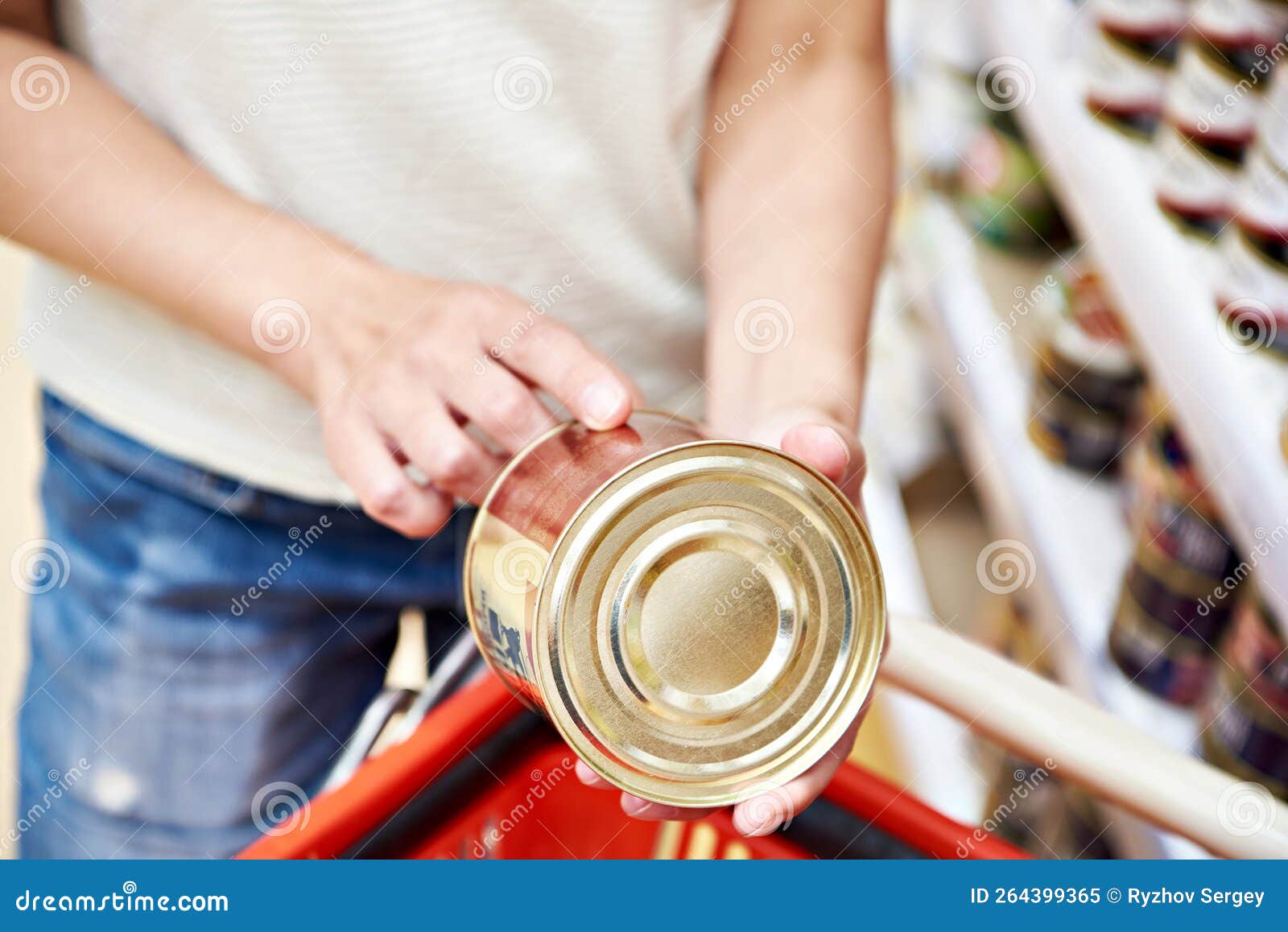 Tin Can in Hands of Buyer on Store Stock Image - Image of shop, canned ...