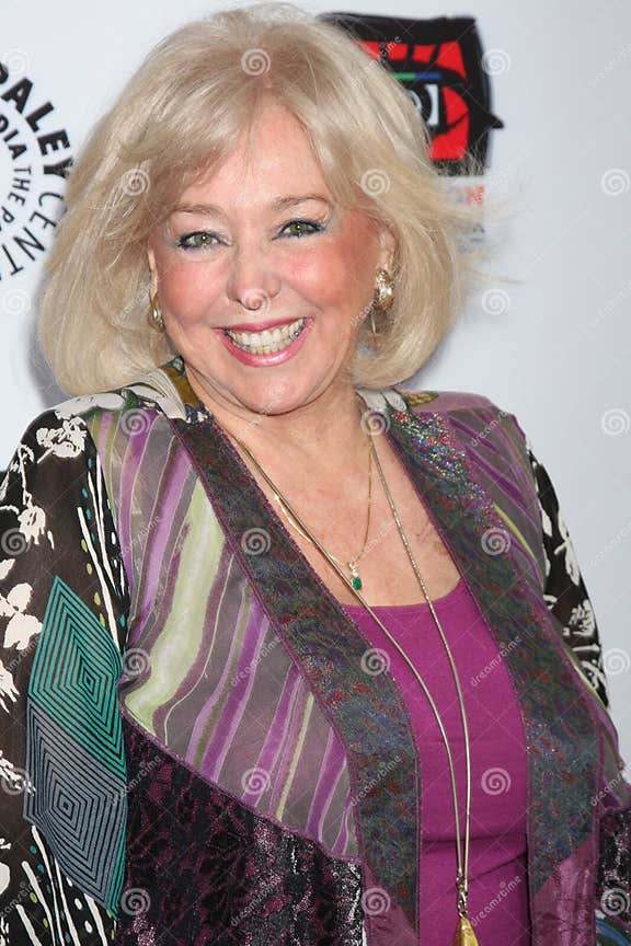 Tina Cole editorial photo. Image of arrives, launch, paley - 24871206