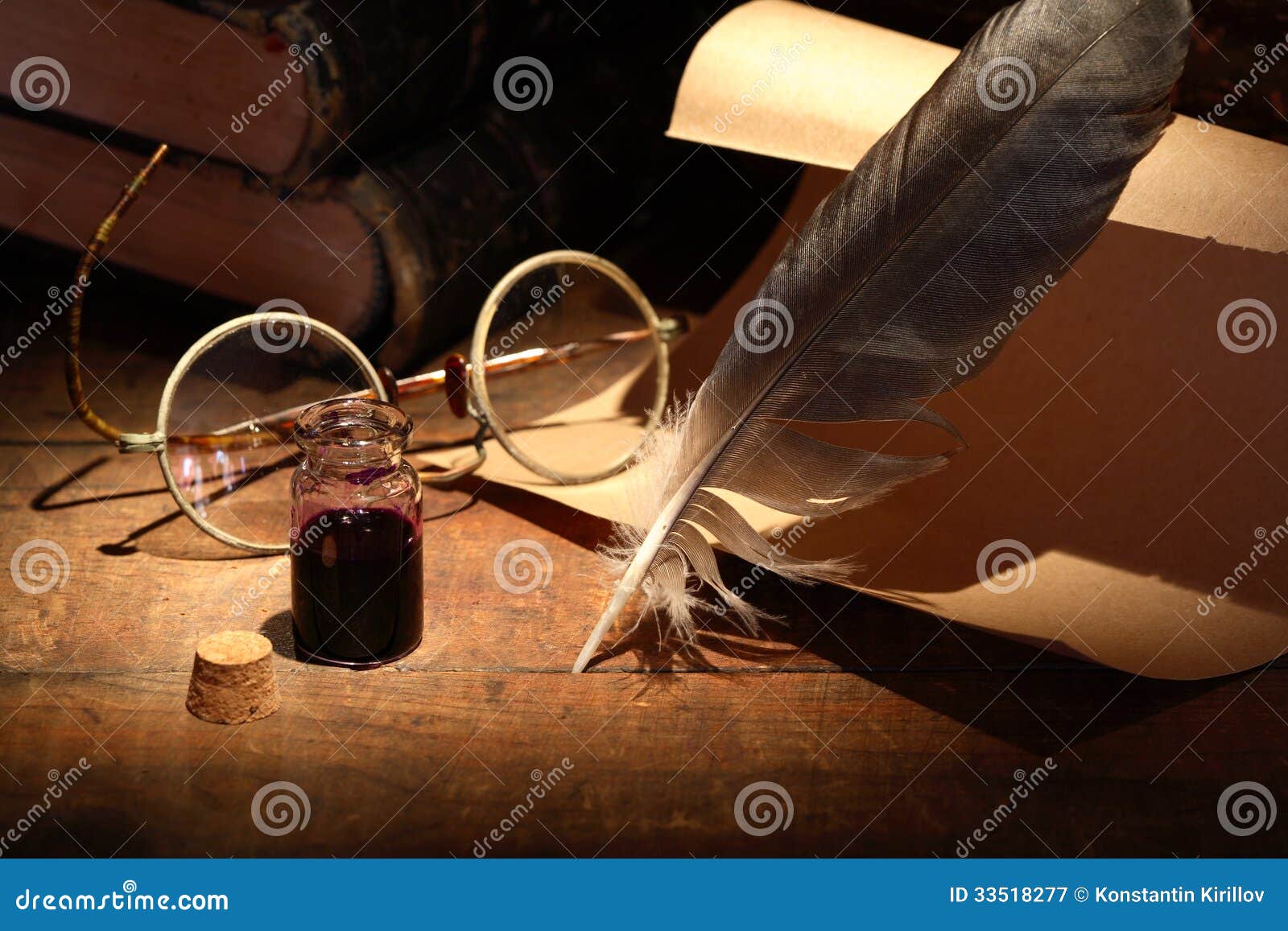 Tintero y pluma imagen de archivo. Imagen de pluma, arte - 33518277