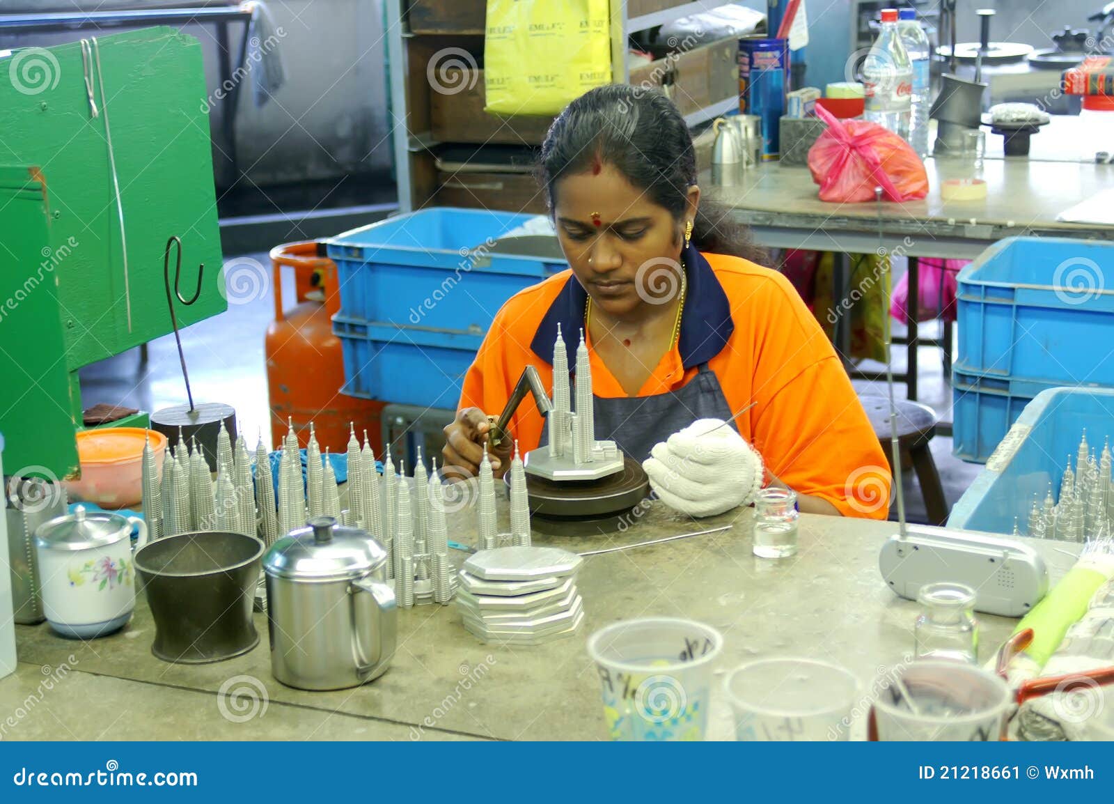 Tinware worker editorial photo. Image of table, workshop - 21218661