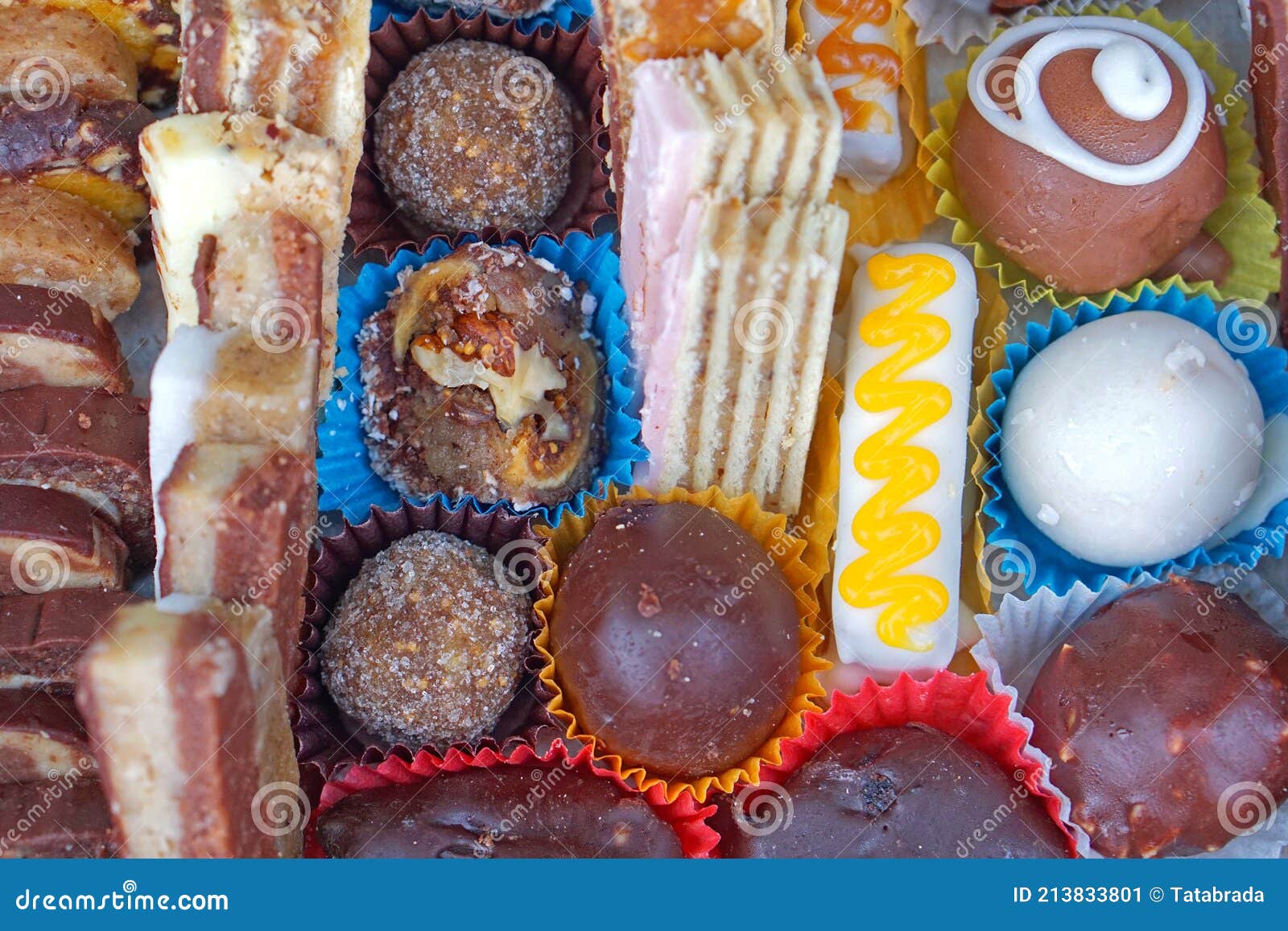 Tiny dessert cakes stock image. Image of tiny, small - 213833801