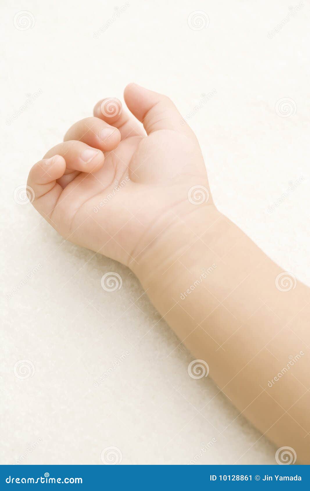 Tiny hand of baby stock image. Image of hand, vigour - 10128861
