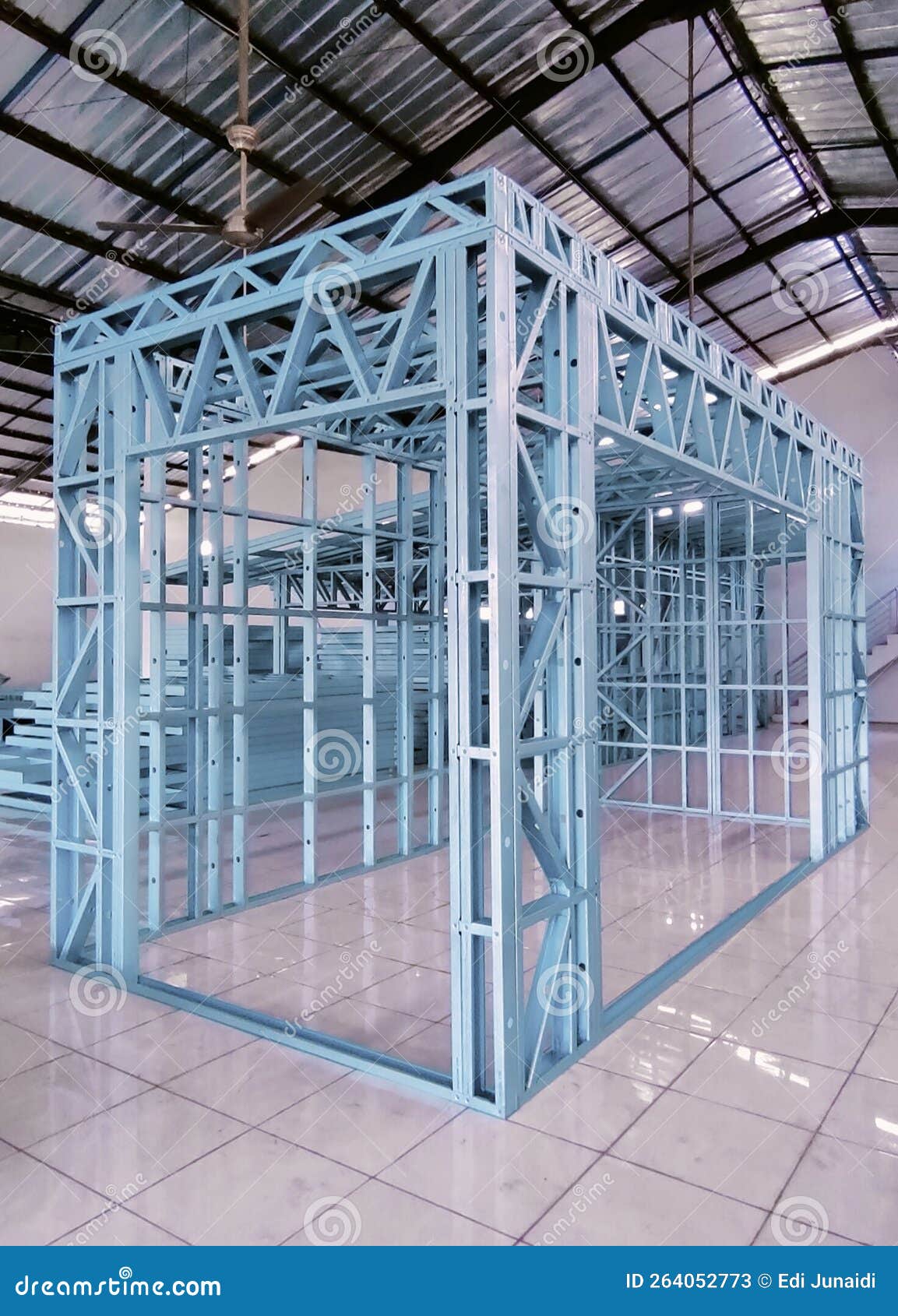 Tiny House from Steel Frame Stock Image - Image of industry, steel ...