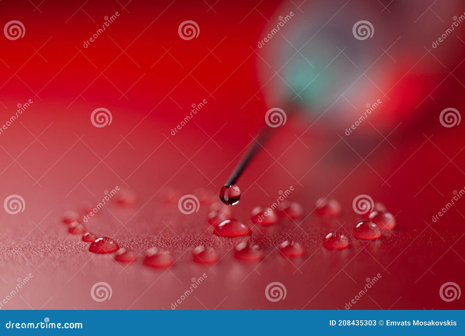 The Tip of the Syringe with a Drop Stock Image - Image of droplet ...