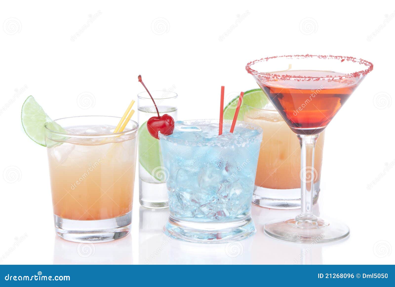 Tipi Differenti Di Cocktail Fotografia Stock - Immagine di oggetti ...