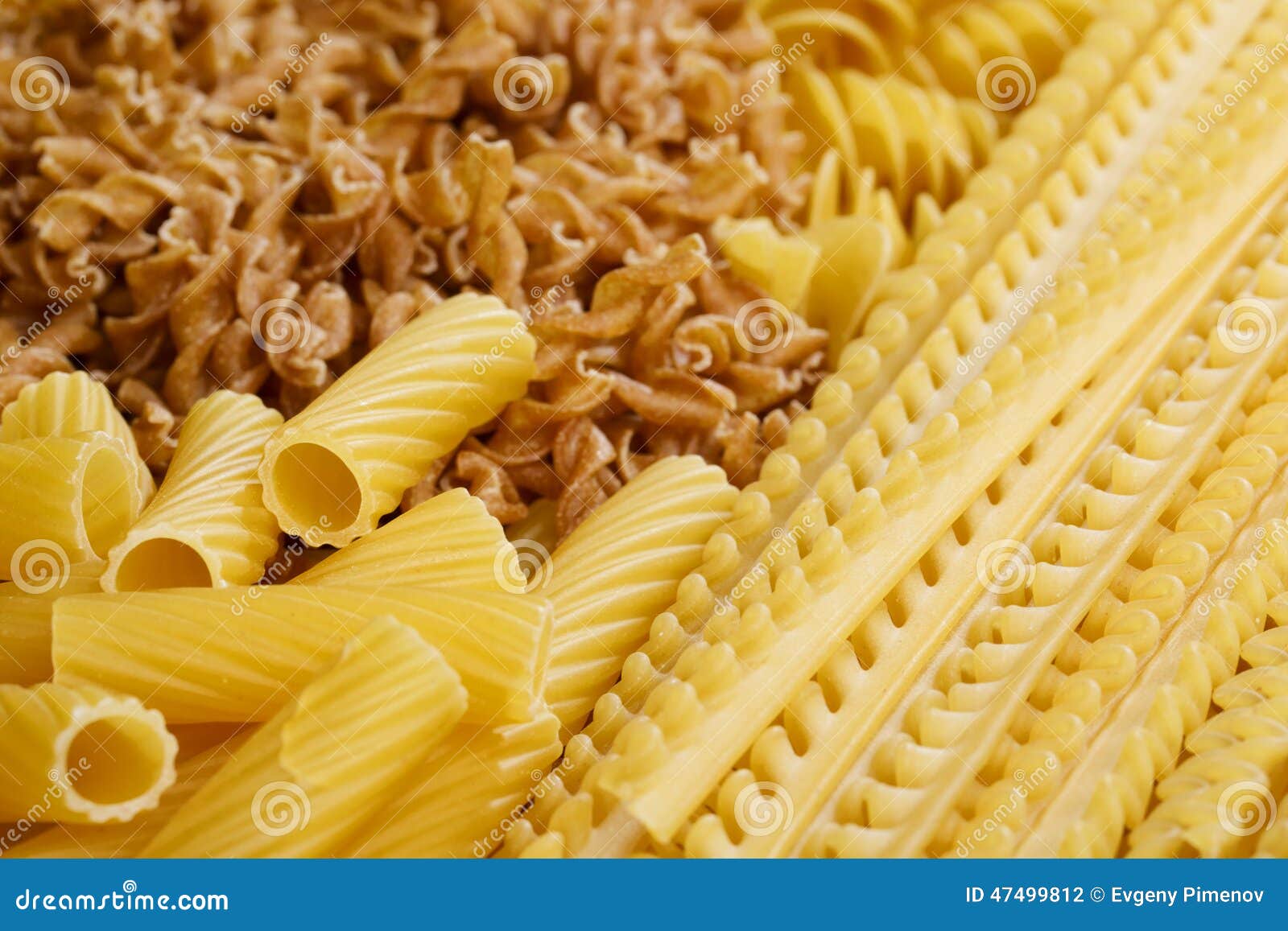 Tipi E Figure Differenti Di Paste Italiane Fotografia Stock - Immagine ...