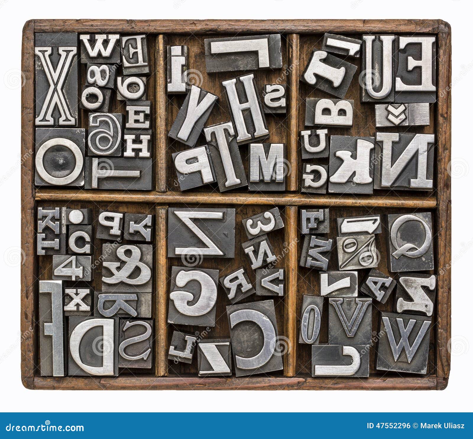 Tipo alfabeto do metal foto de stock. Imagem de velho - 47552296