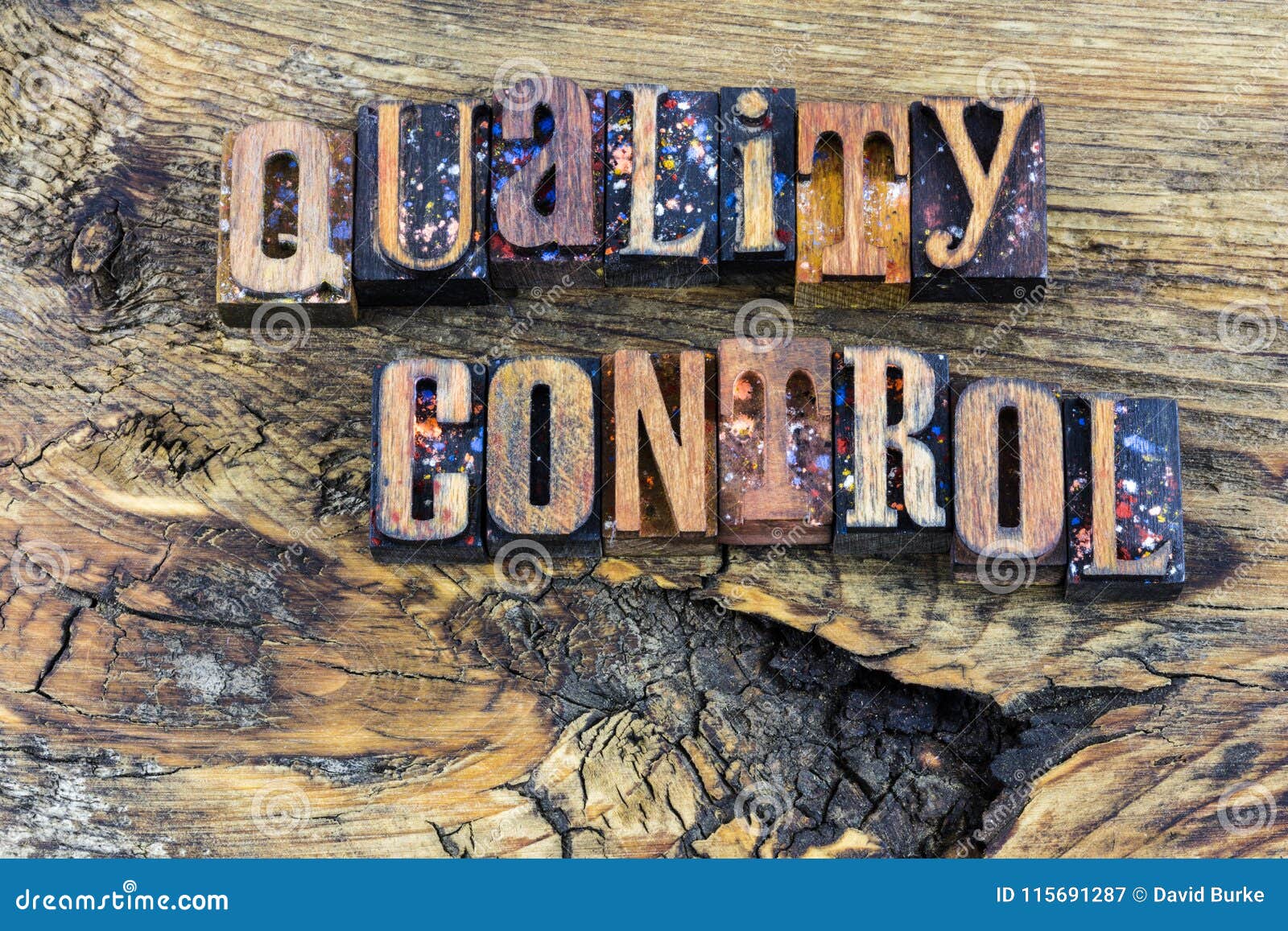 Tipografia Da Mensagem Do Controle Da Qualidade Imagem de Stock ...