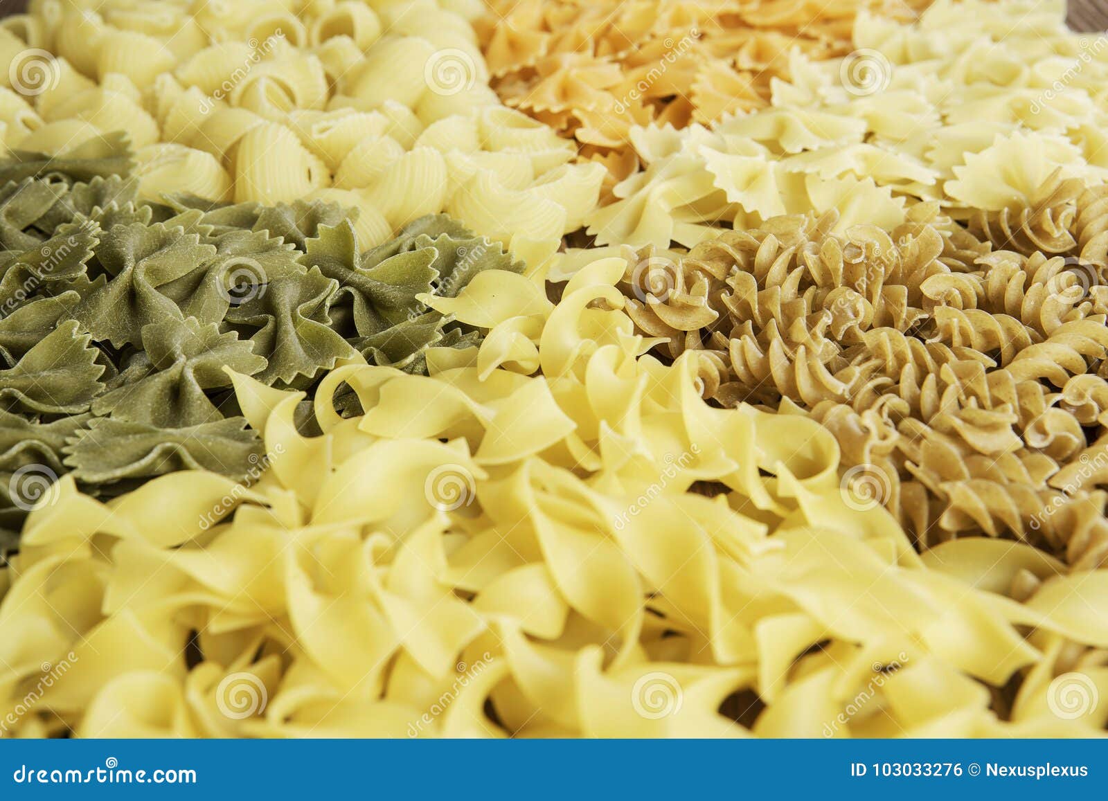 Tipos de massa foto de stock. Imagem de secado, jantar - 103033276