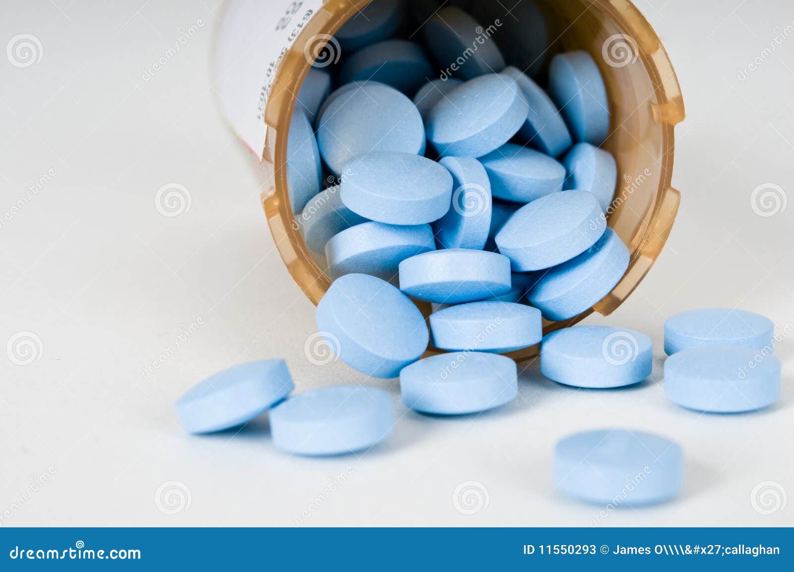Tipped pills stock image. Image of drugs, health, spill - 11550293
