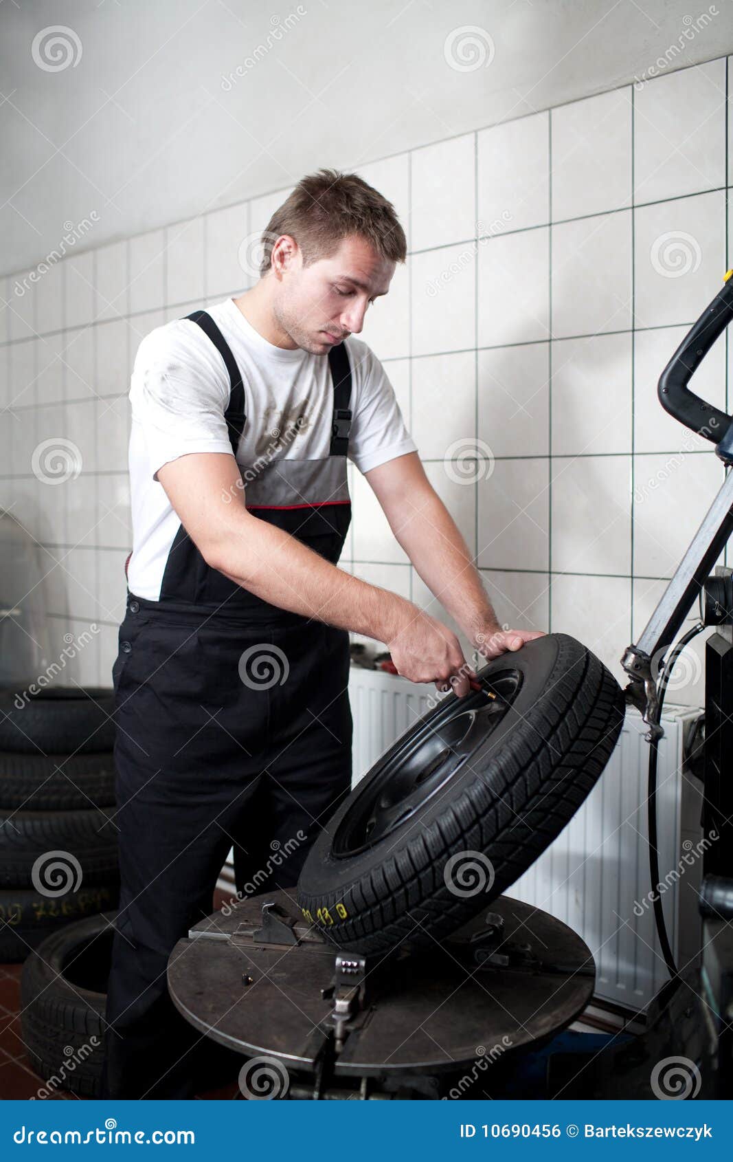 Tire change stock photo. Image of people, repair, tire - 10690456