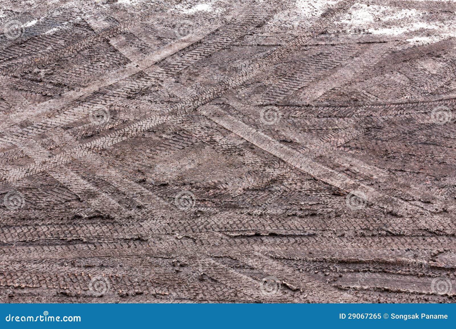 Tire tracks in the mud stock image. Image of speed, brown - 29067265