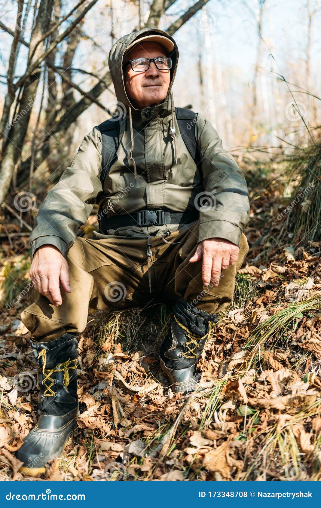 Tired Senior Man Hiking ,taking a Break Hydrating Stock Photo - Image ... Tired Senior Man Hiking ,taking a Break Hydrating Stock Photo - Image ...