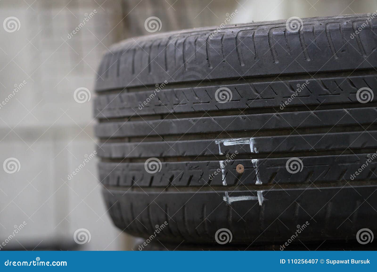 Hitting The Floor. Stock Photo | CartoonDealer.com #32661024