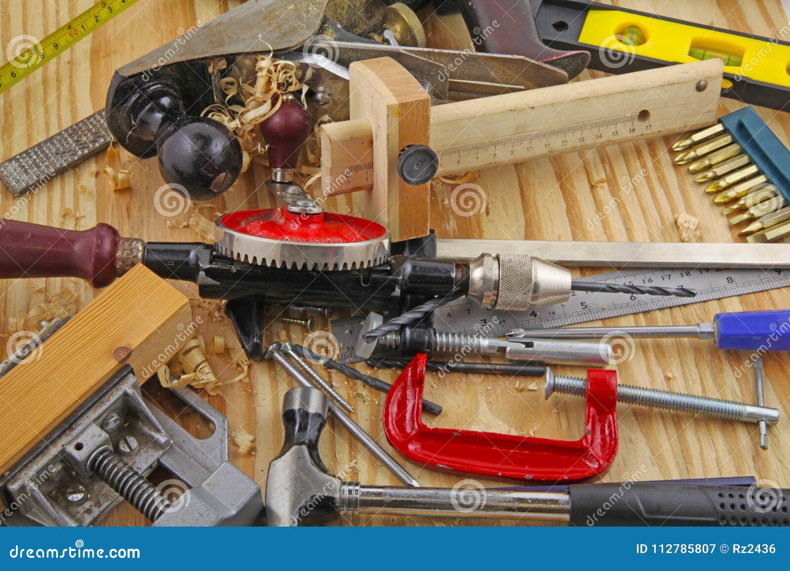 Tischler Tools stockbild. Bild von bauholz, tischler - 112785807