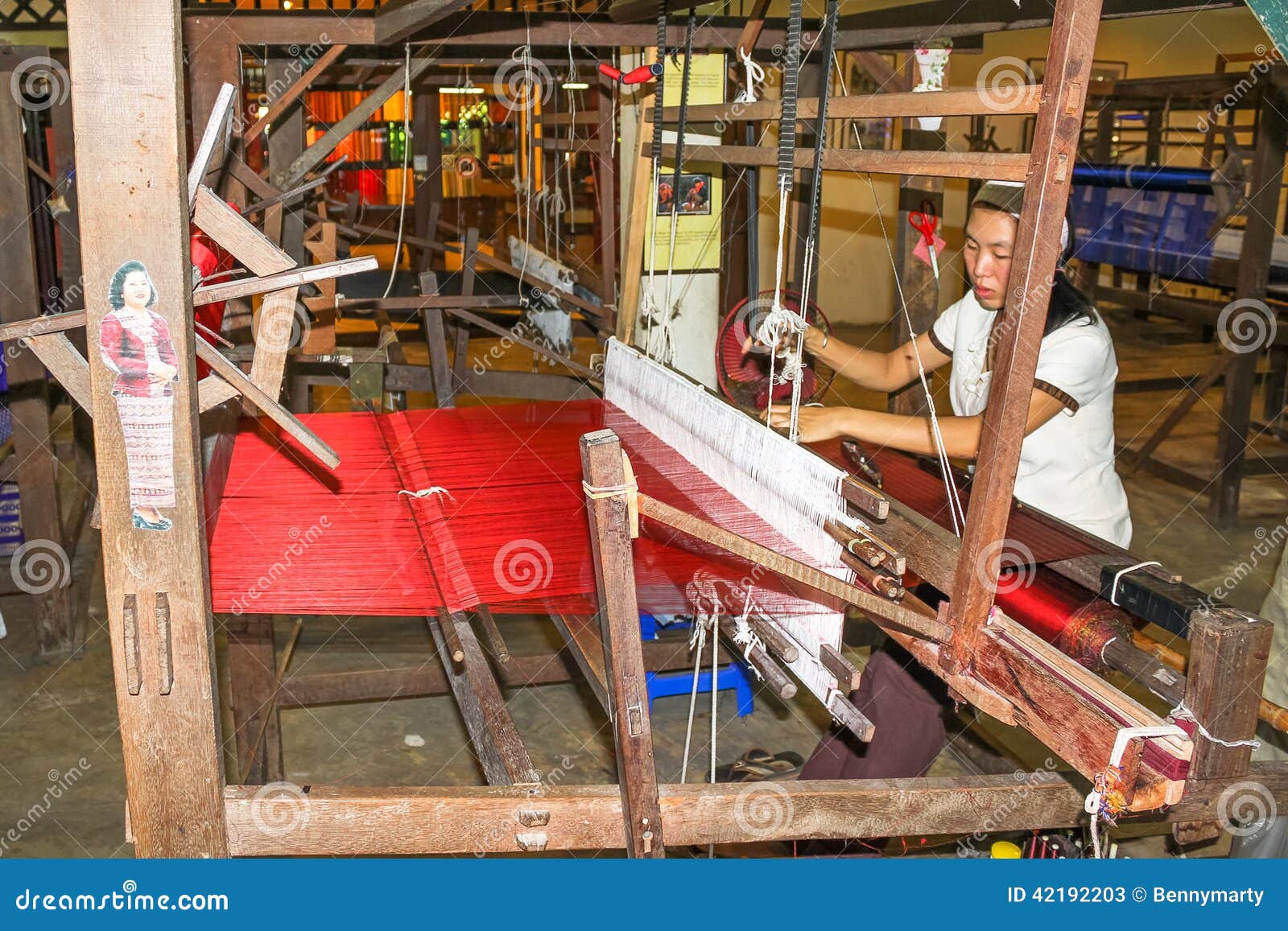 Tisserand thaïlandais photo stock éditorial. Image du thaïlandaise ...