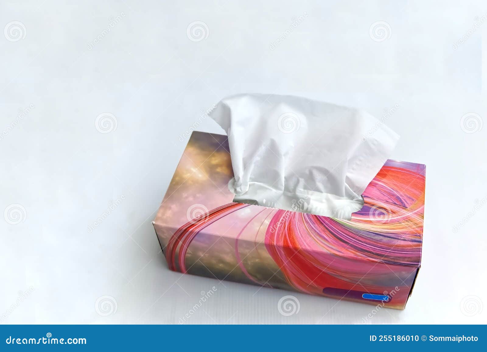 Tissue Box Mock Up White Tissue Box Blank Label and No Text for ...