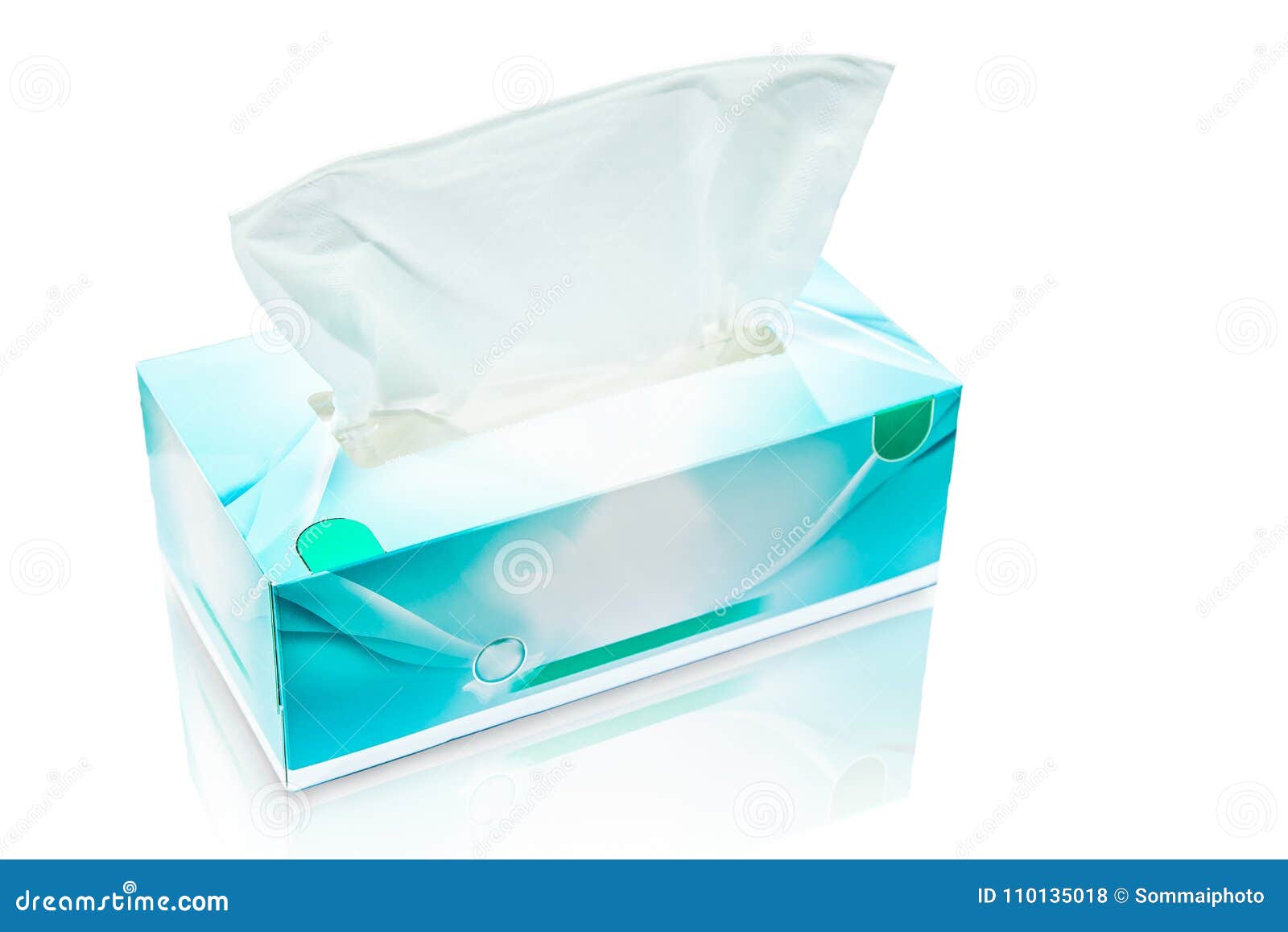 Tissue Box Mock Up White Tissue Box Blank Label and No Text for Stock ... Tissue Box Mock Up White Tissue Box Blank Label and No Text for Stock ...