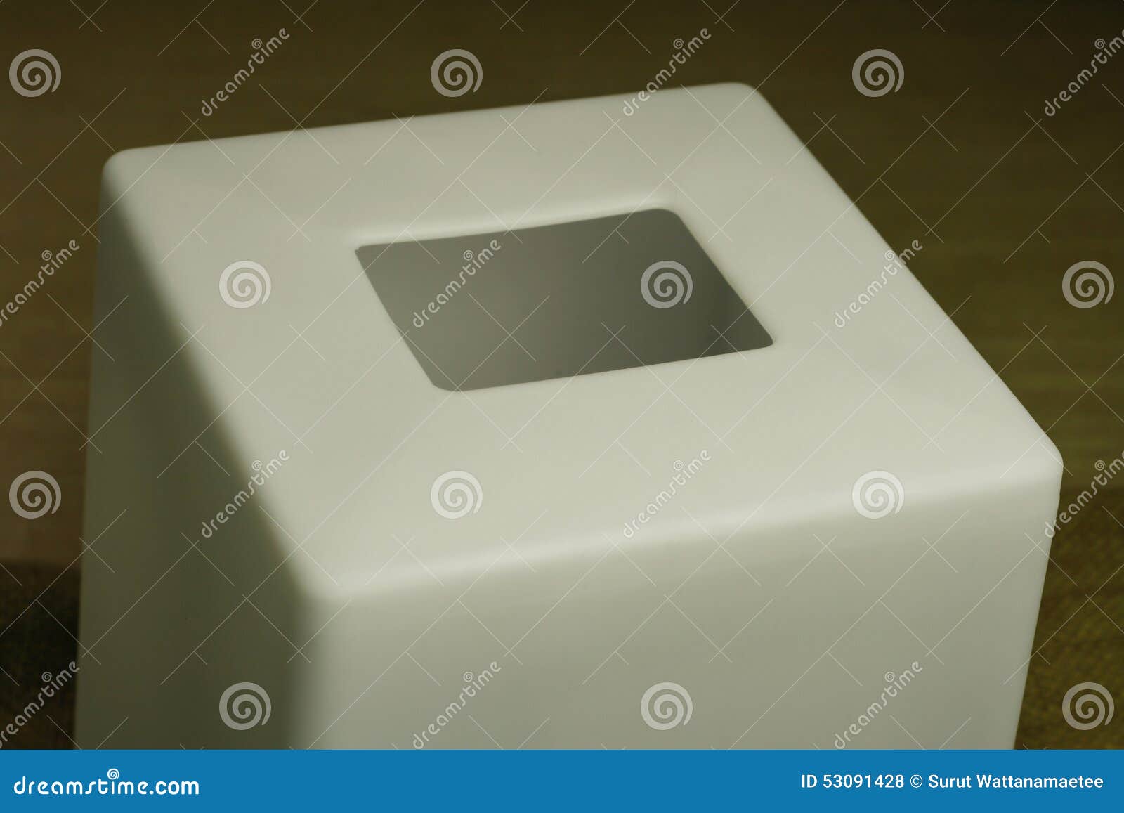 Tissue Paper Box in Dim Light Stock Photo - Image of blue, color: 53091428