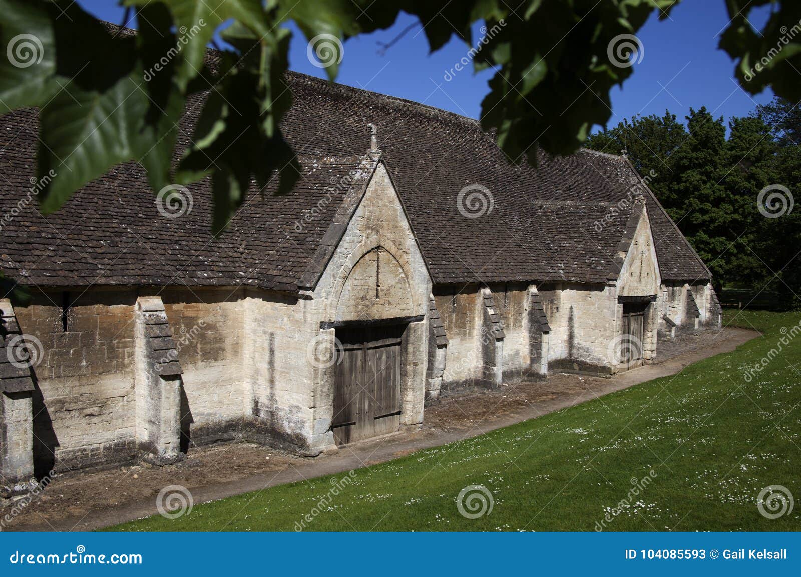 Tithe Barn Bradford-on-Avon Editorial Stock Photo - Image of barn ...