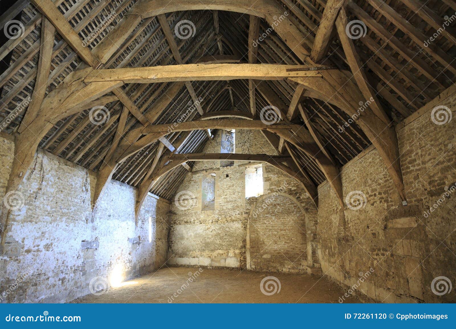 Tithe Barn Stock Photography | CartoonDealer.com #17157746