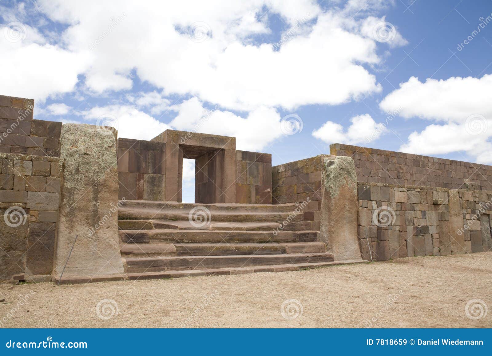 Tiwanaku or Tiahuanaco stock image. Image of tiahuanacu - 7818659
