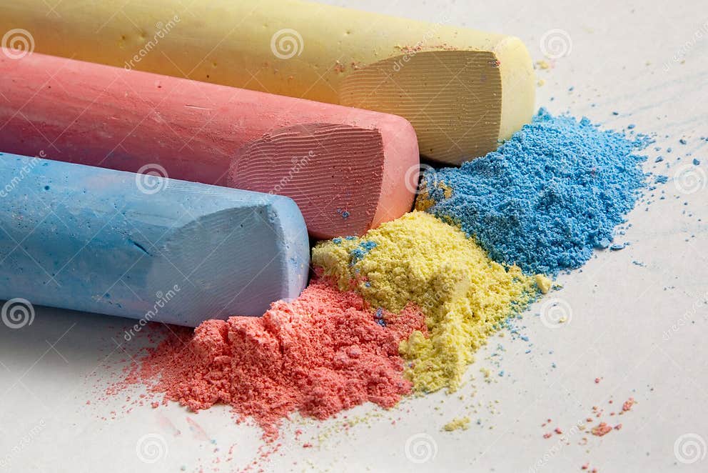 Tiza del color imagen de archivo. Imagen de color, tiza - 13005015