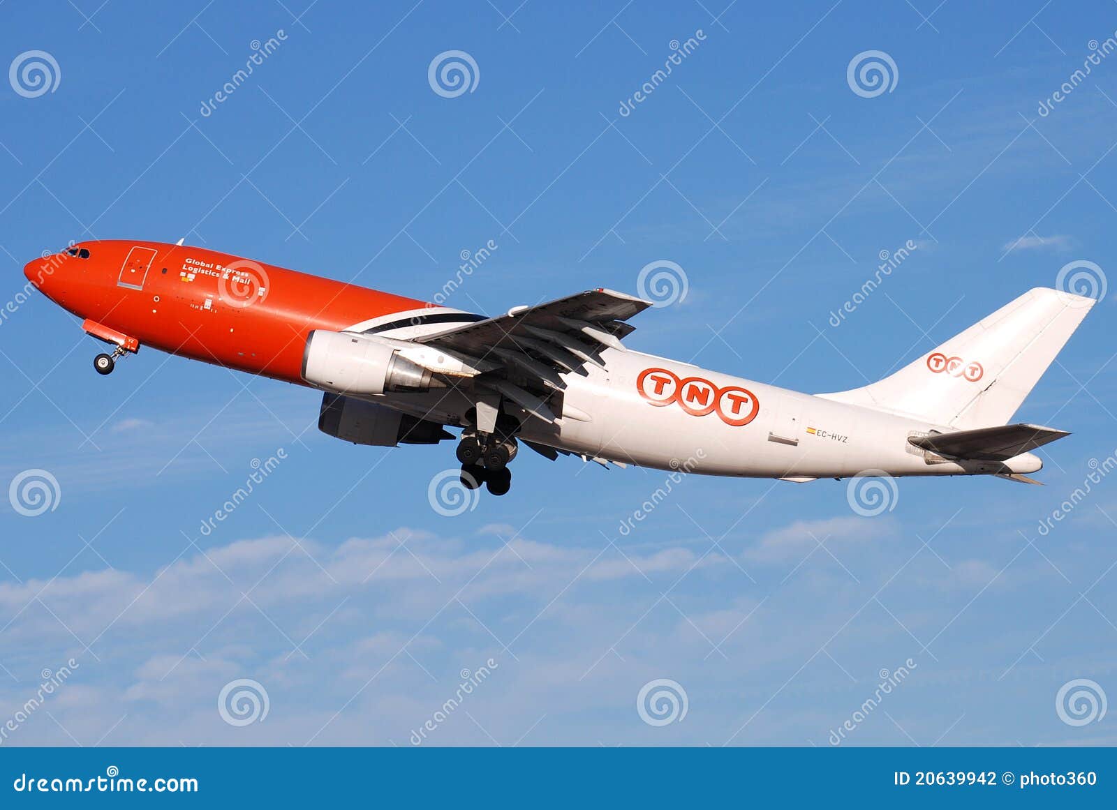 TNT Express Airways editorial photography. Image of engine - 20639942