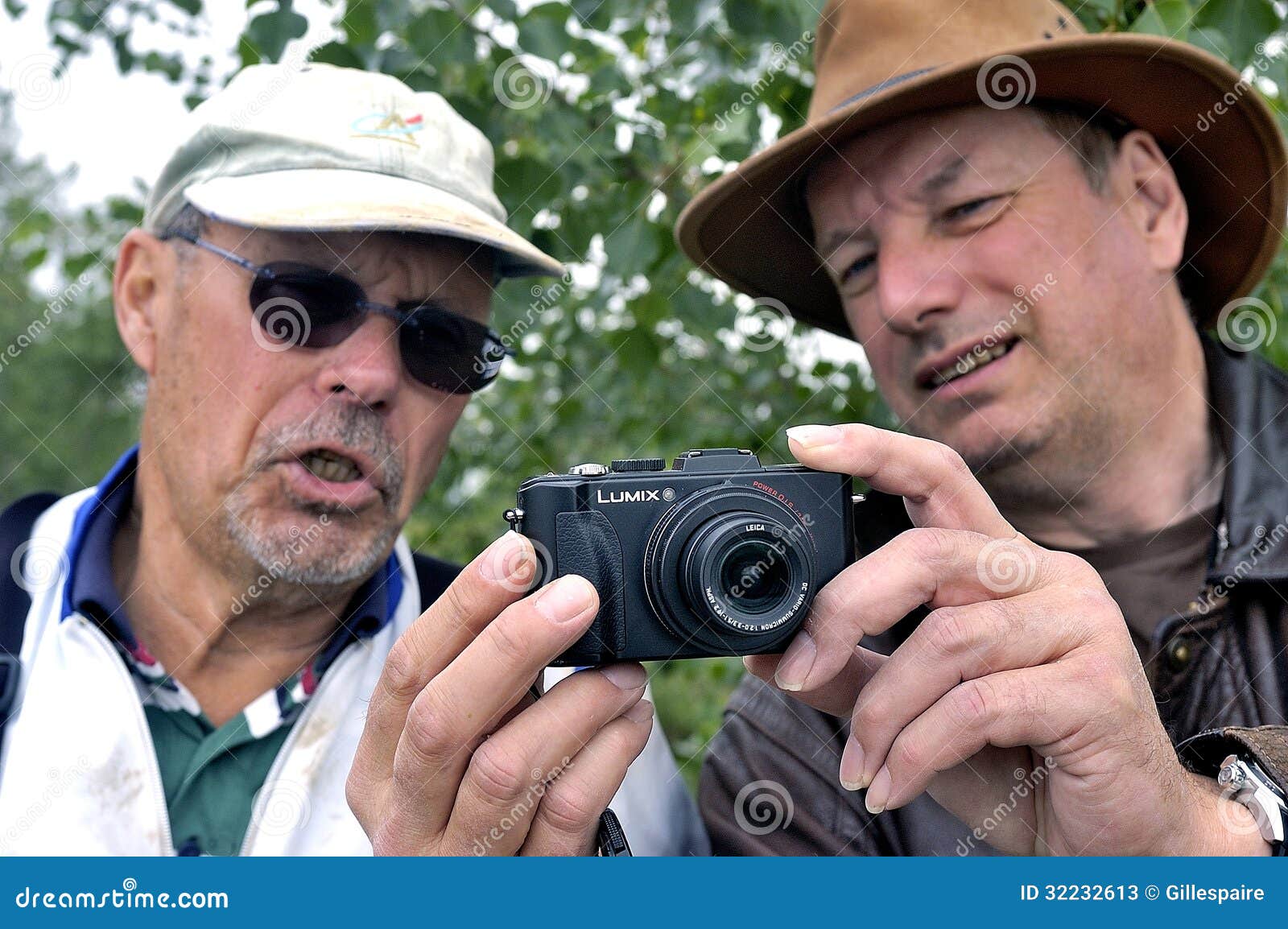 To discover its image editorial stock photo. Image of technique - 32232613