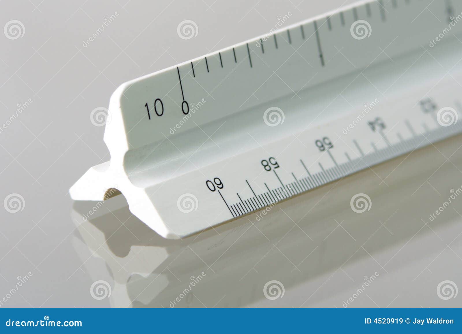 To Scale Picture. Image: 4520919