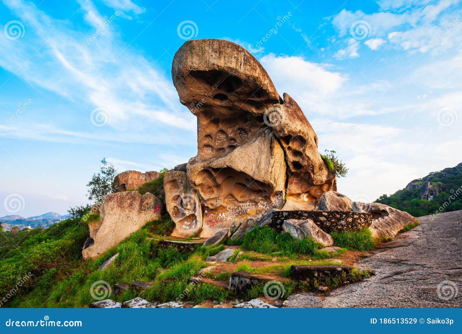 Toad Rock in Mount Abu, India Stock Image - Image of panorama, hill ...