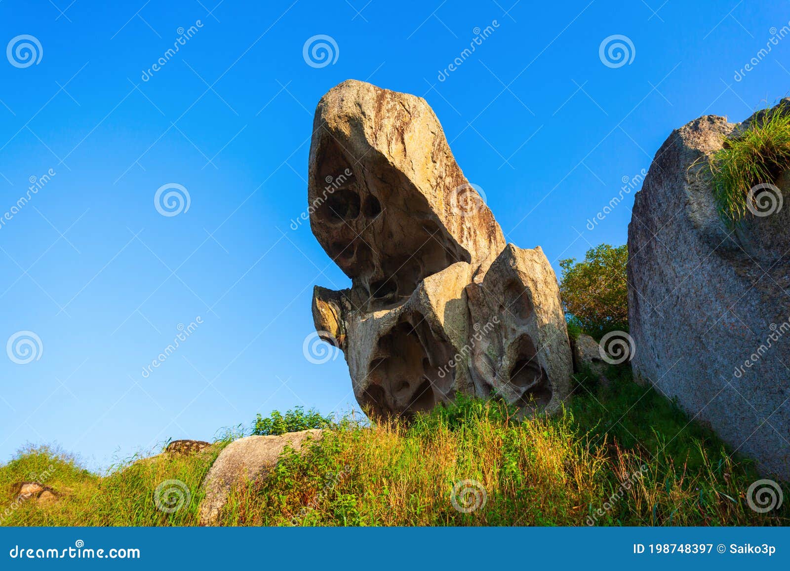 Toad Rock in Mount Abu, India Stock Image - Image of panorama, stone ...