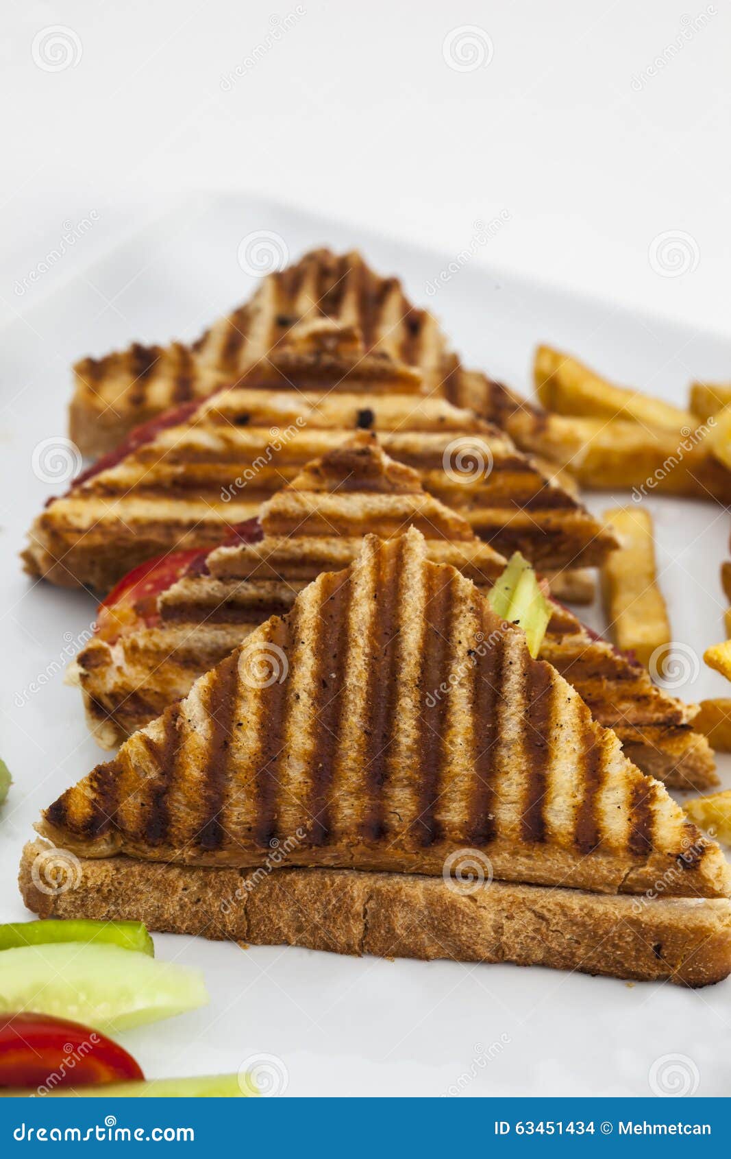 Toast stockfoto. Bild von schinken, erfrischung, kopfsalat - 63451434