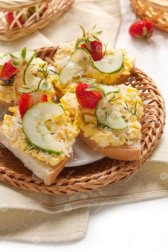Toast with chopped egg stock image. Image of dish, healthy - 25206983