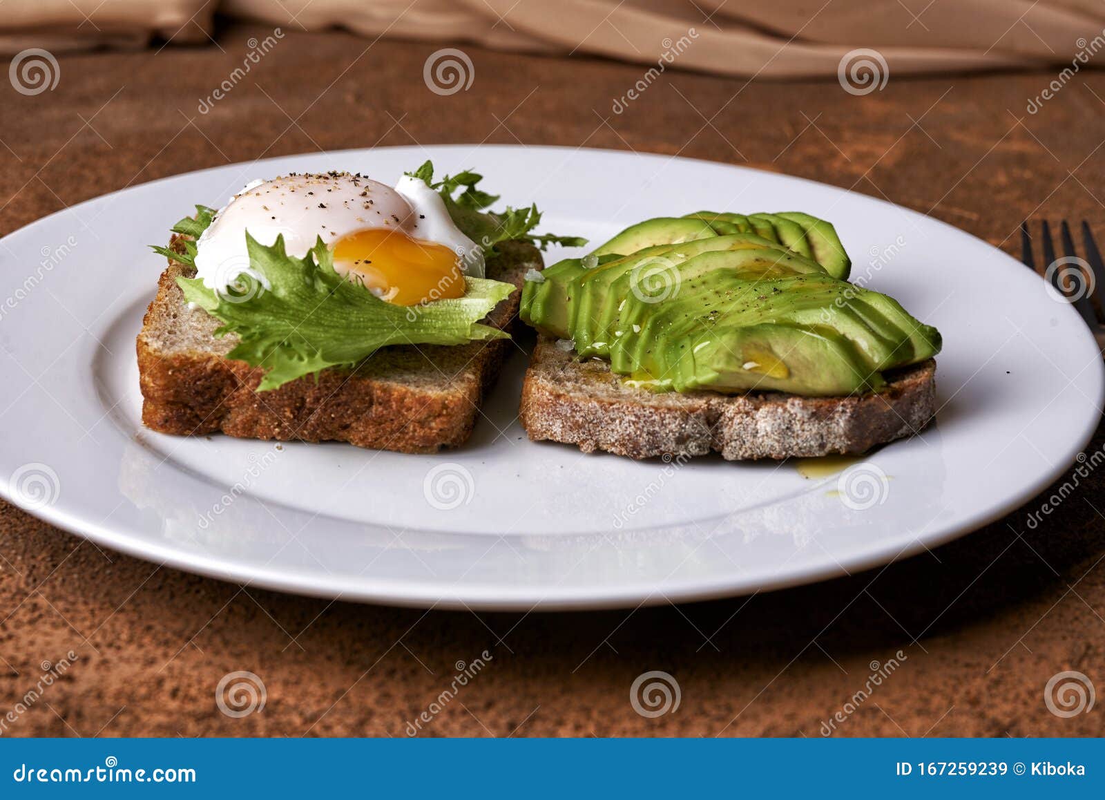 Toasta with Avocado and Egg Stock Image - Image of brunch, food: 167259239