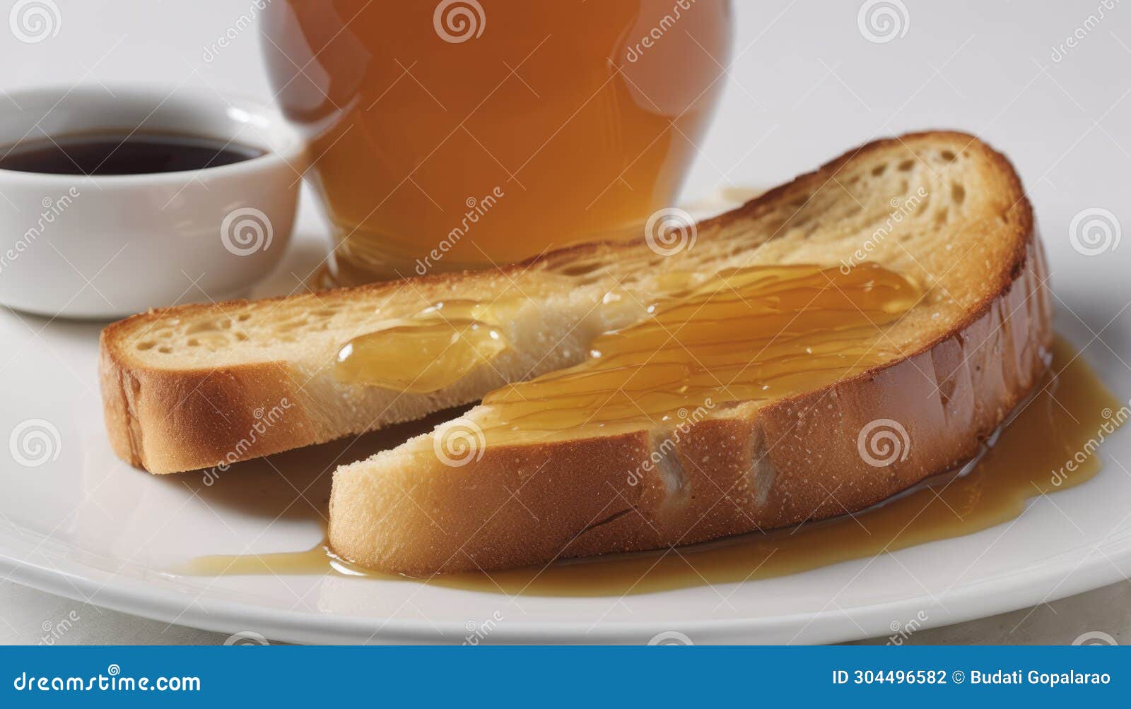 Toasted Bread with Butter and Syrup on a White Plate Stock Illustration ...